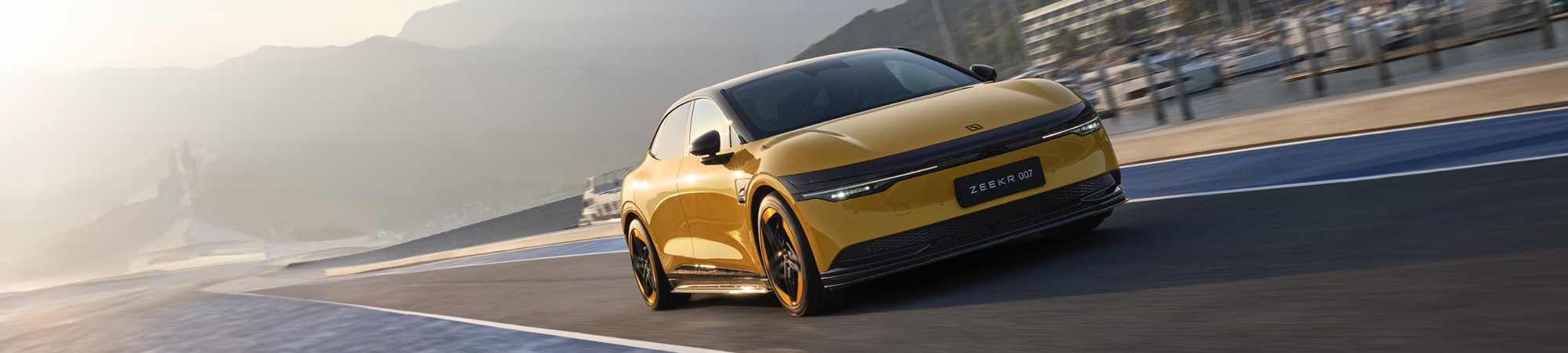 Zeekr debuts world's fastest charging EV battery | Contechs